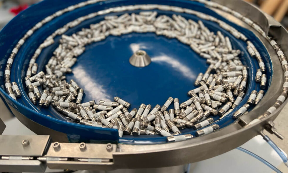 Part Feeders | Pigore: Vibratory Bowl Feeders